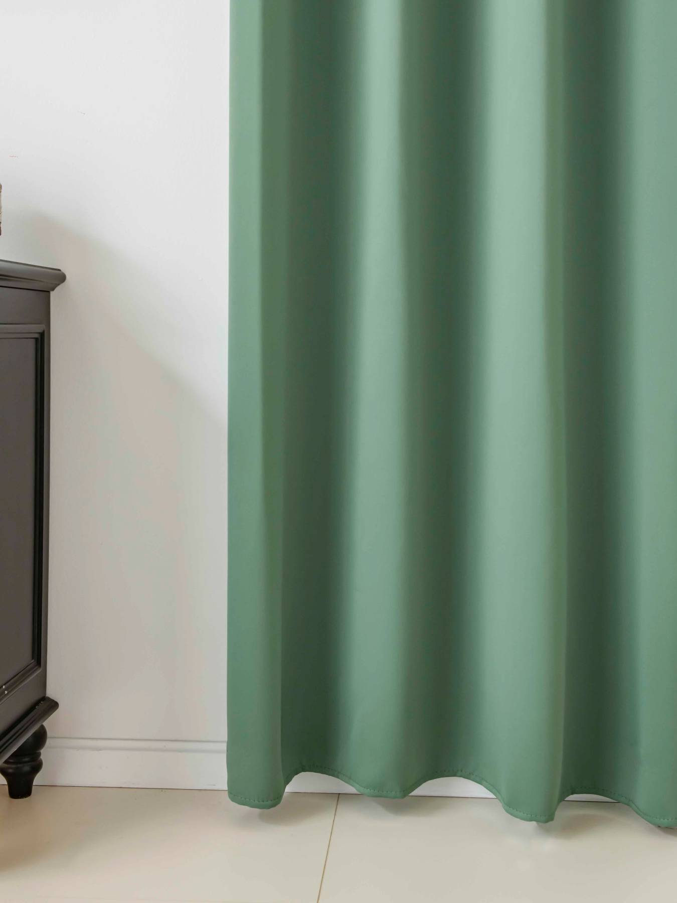 Blackout závěsy Elias olivová – 140 × 180 cm (2 ks) - kroužky | MKLůžkoviny.cz