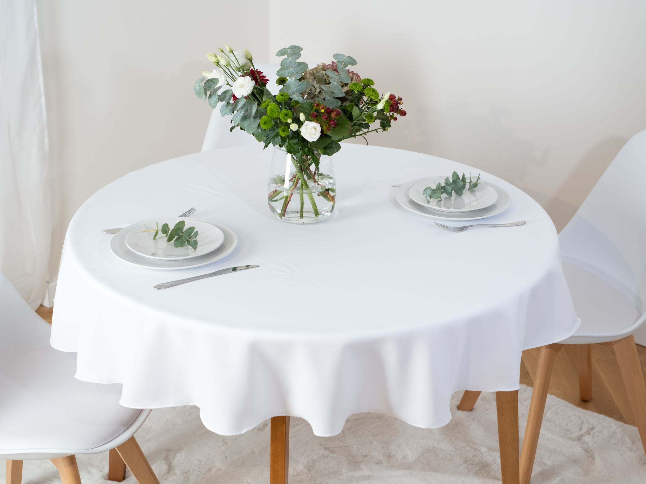 Kulatý ubrus Classic Ø 140 cm – bílý | MKLůžkoviny.cz
